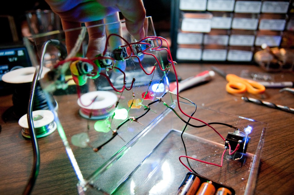 LED Button Box Toddler Toy – Easy DIY Electronics Project – legit nerd