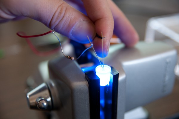 LED Button Box Toddler Toy – Easy DIY Electronics Project – legit nerd